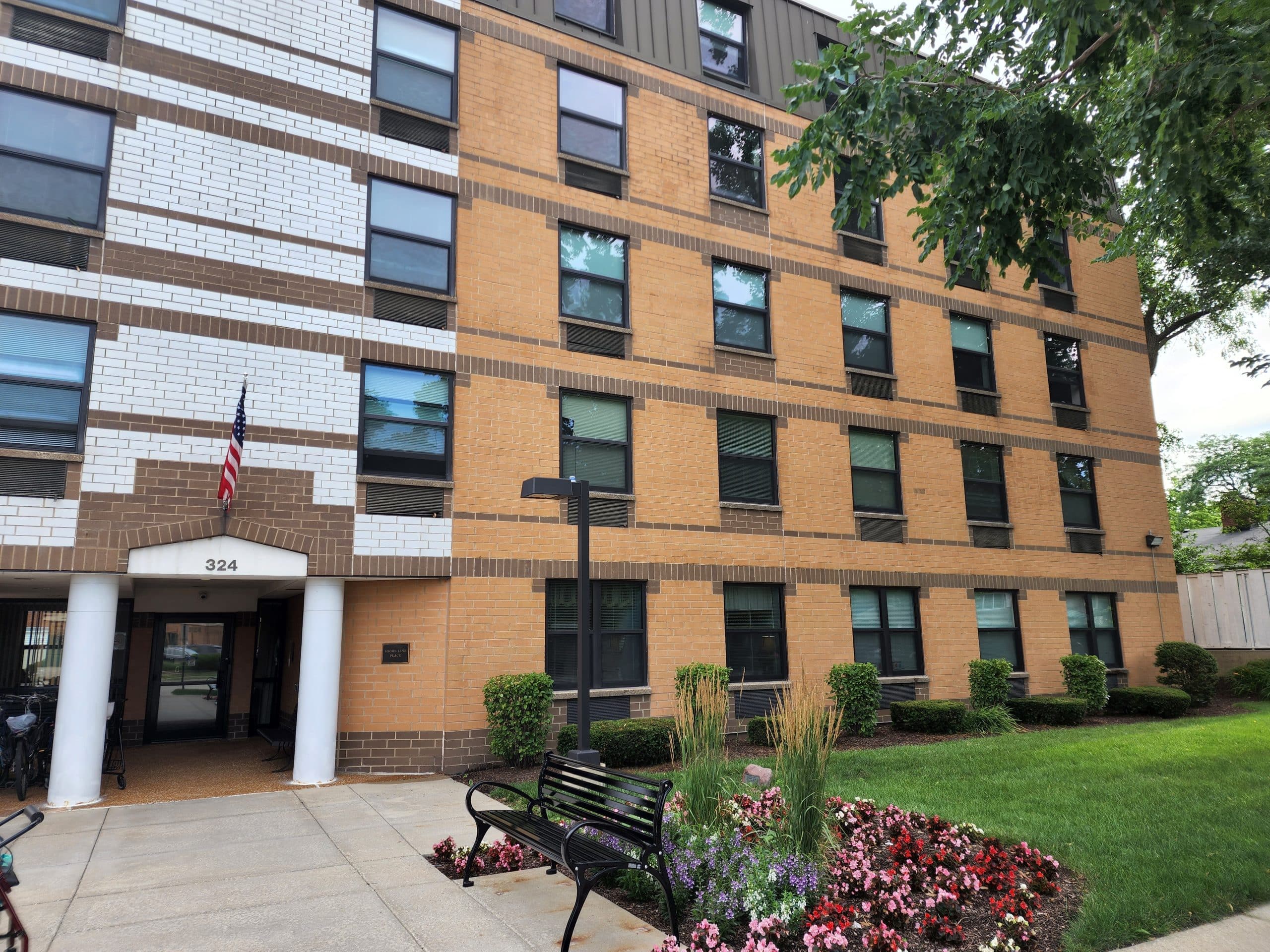 Shore Line Place | Lutheran Social Services of Illinois