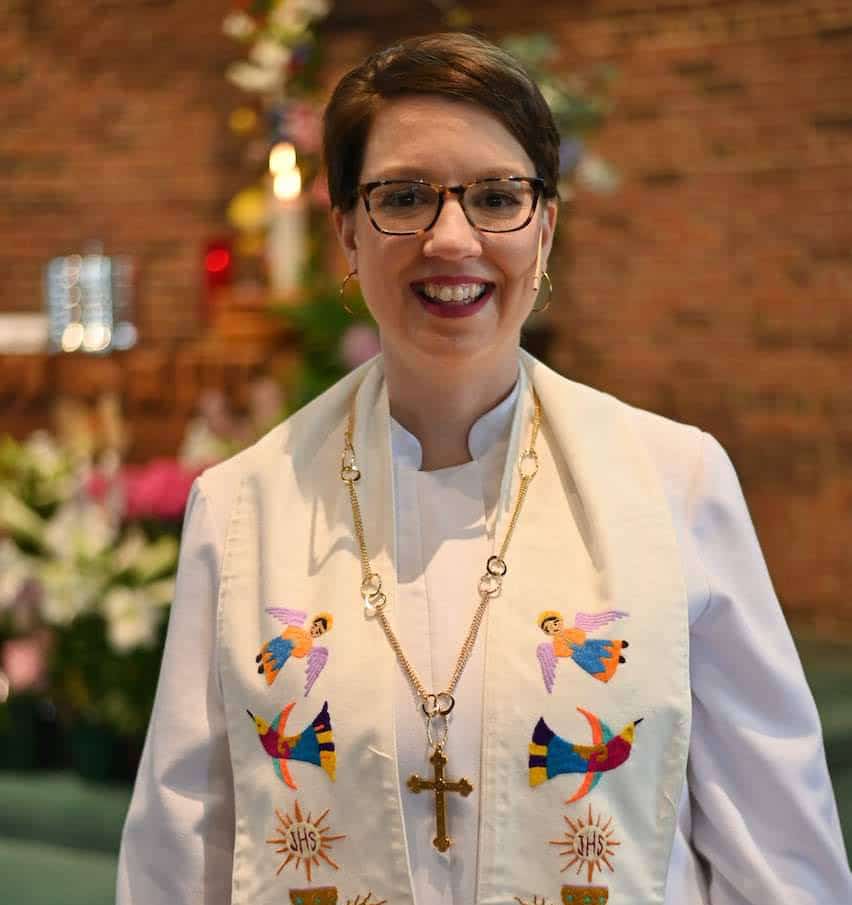 Coffee with Pastor Kelly | Lutheran Social Services of Illinois