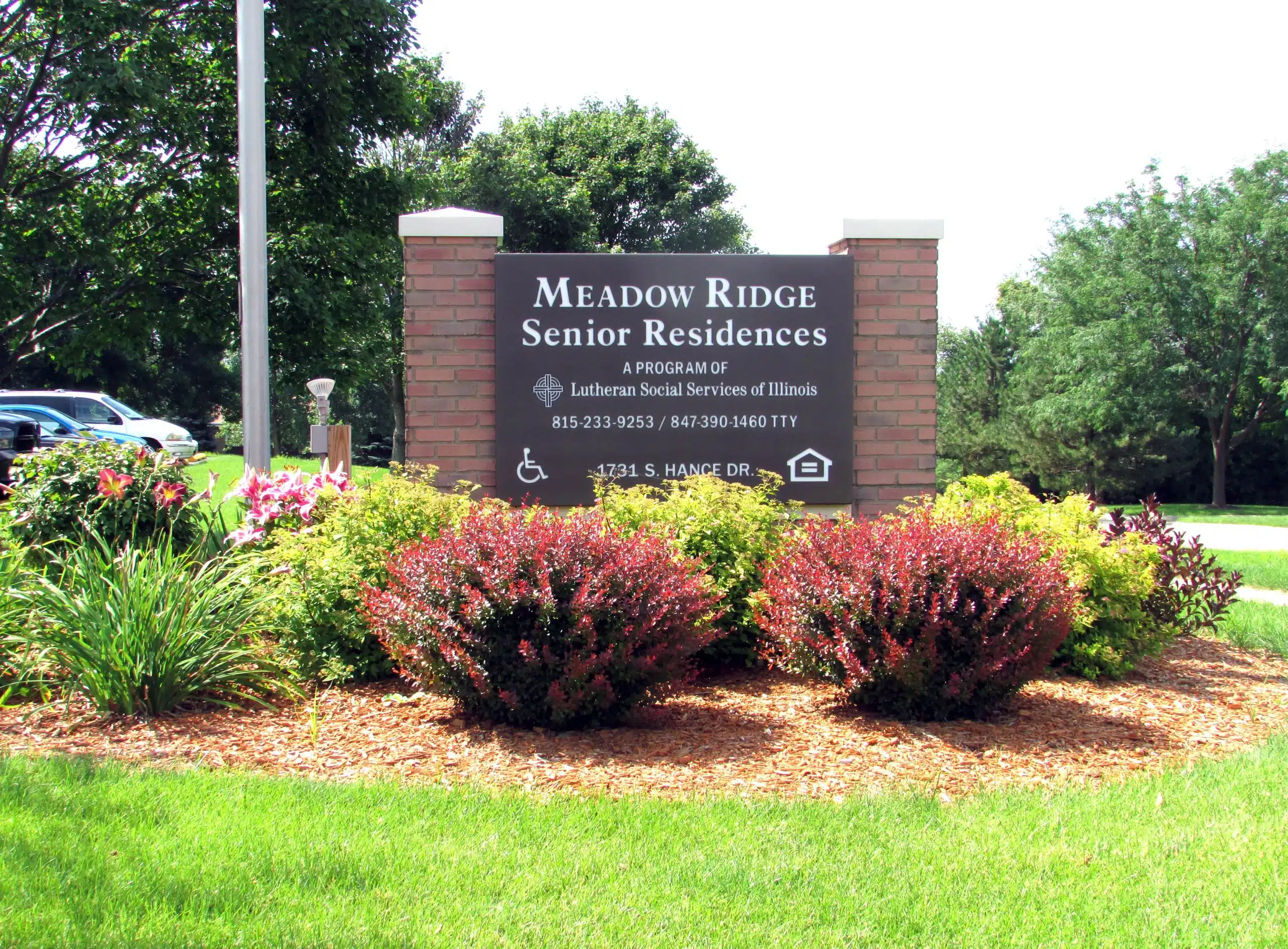 Meadow Ridge Apartments | Lutheran Social Services of Illinois
